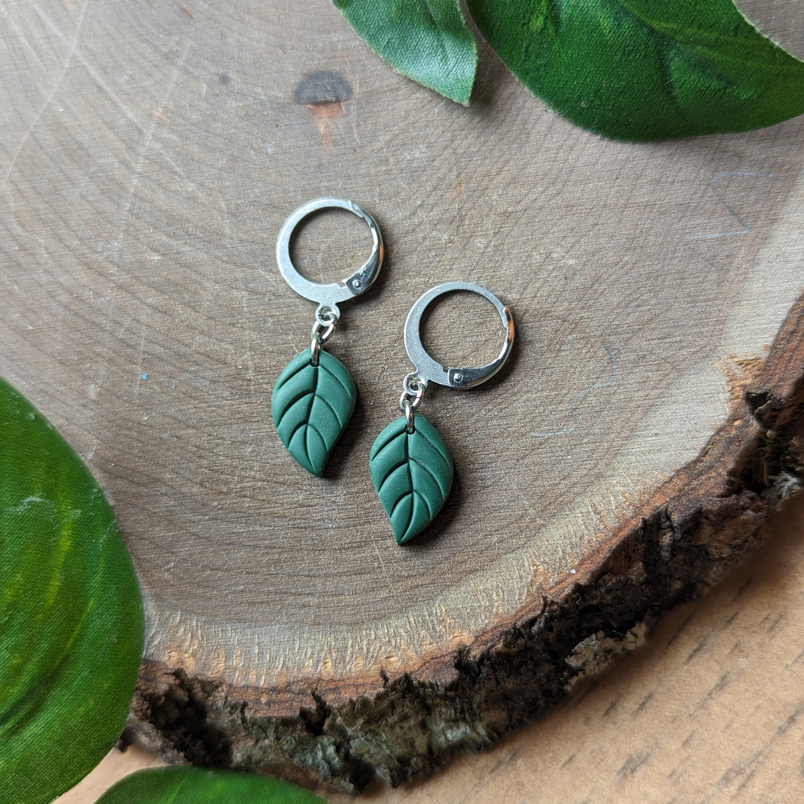 Leaf huggie earrings store